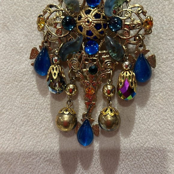 Vintage | Jewelry | Vintage Byzantine Swarovski Crystal Broochboutique ...